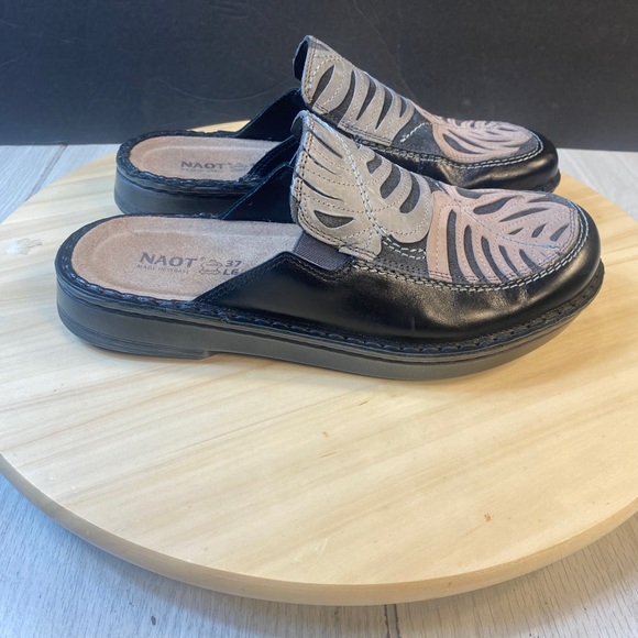 Naot | Shoes | Naot Zafra Mules Womens Leather Slip On Black Tropical ...